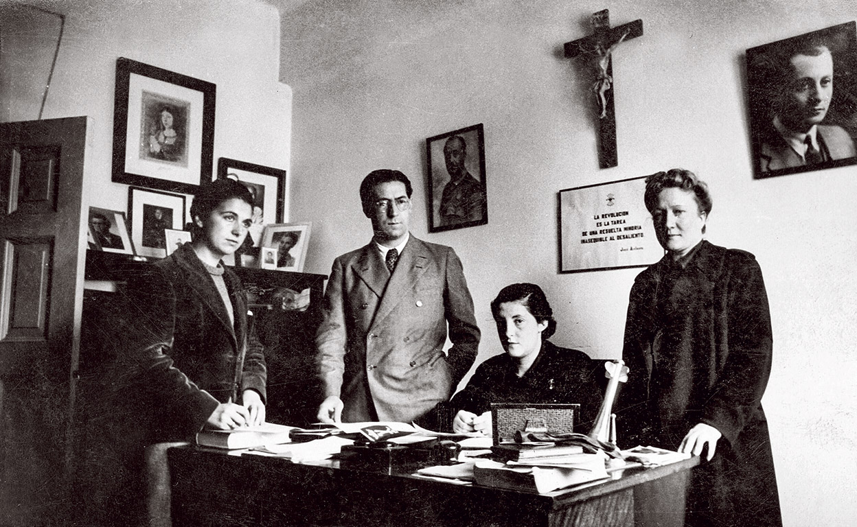 Así trabajaba la red clandestina de Clara Stauffer que ocultaba a nazis en España